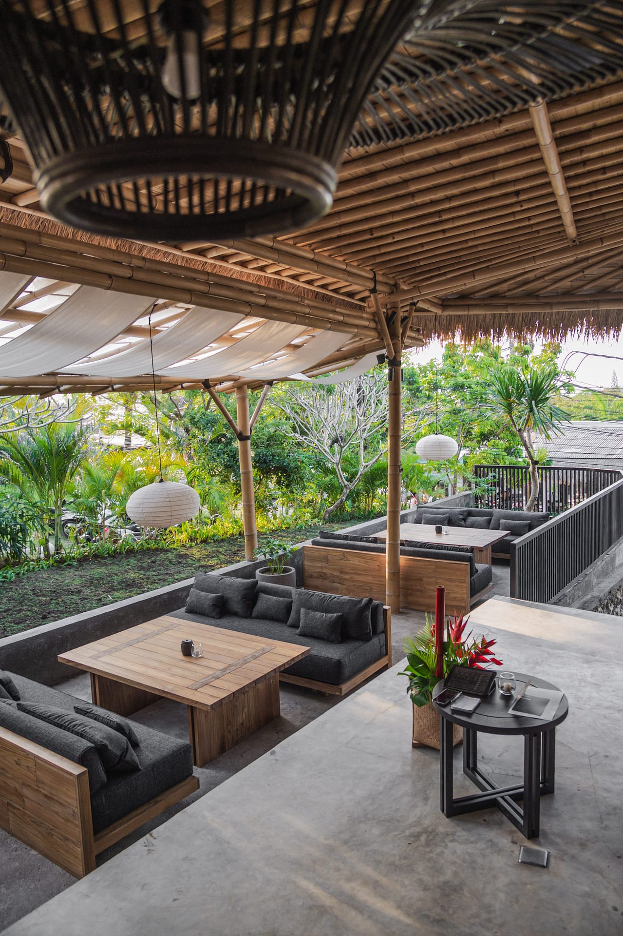 Yuki Uluwatu - Studio Tanama